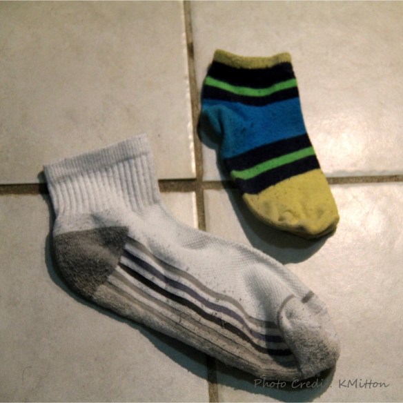 Lost Socks… and How to Love Them | mittonmusings
